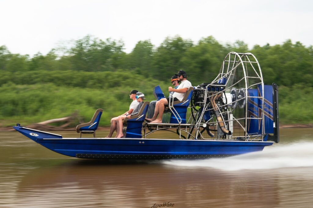 Tunnel Hull - AeroWake Custom Boats